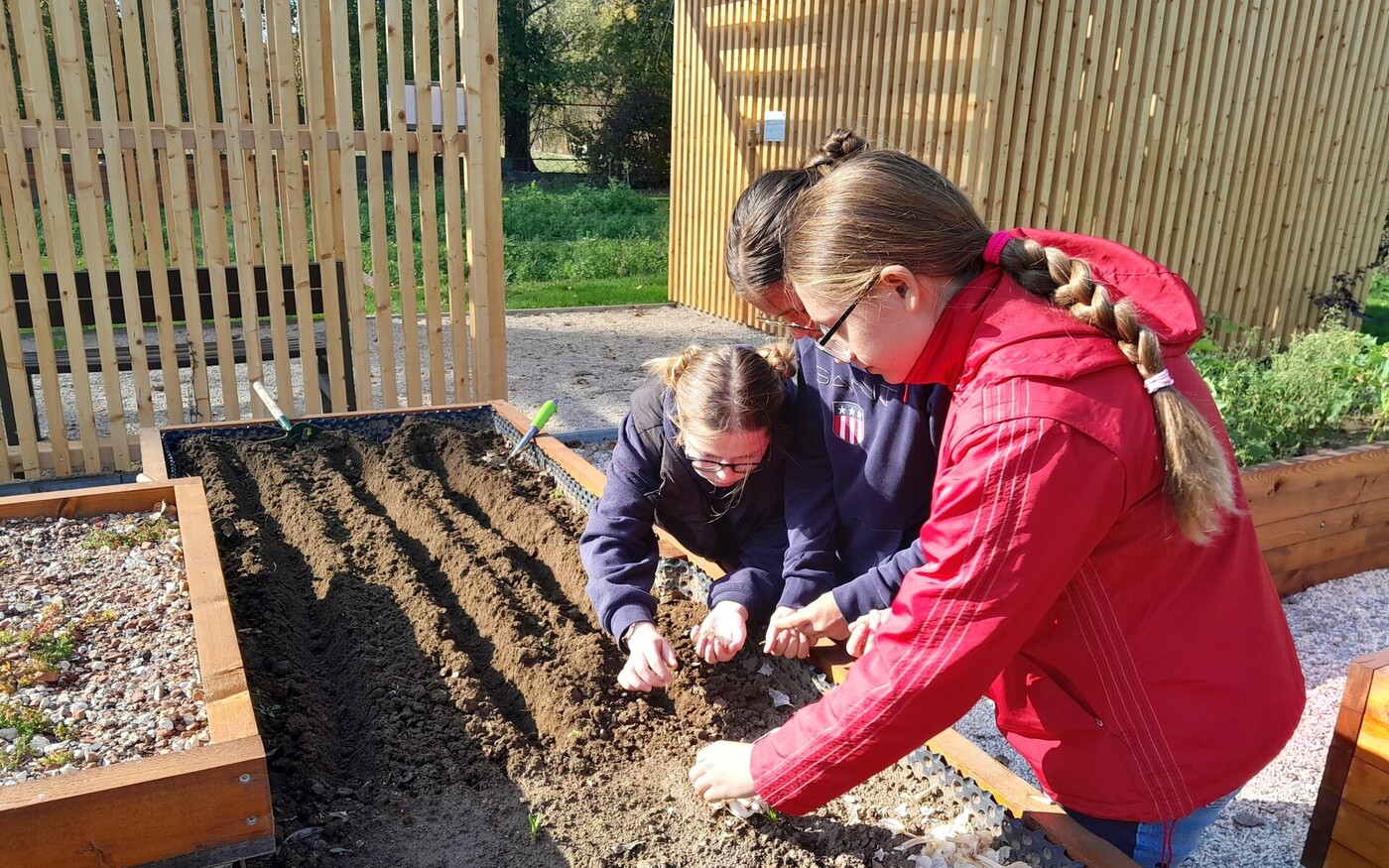 Környezeti nevelés a munkaerőpiacon – együttműködik a Túzokos és a ...